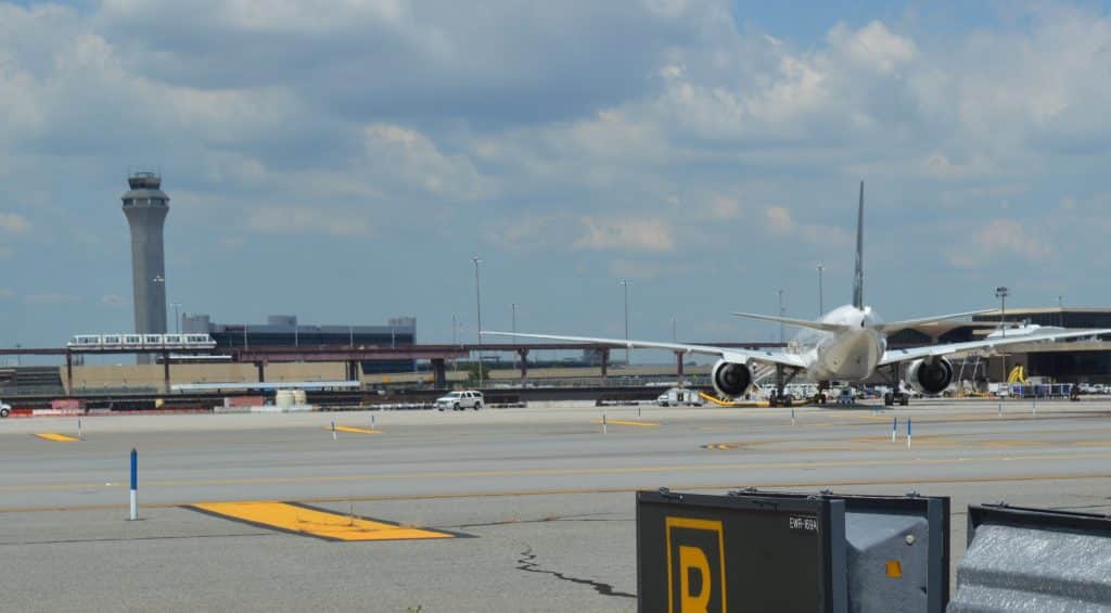 Smart and Safe Runway Construction Practices for Active Airfields ...