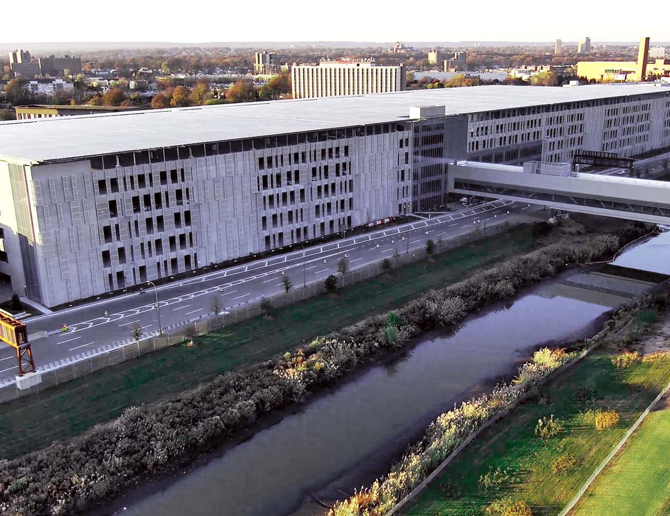 Newark Liberty International Airport, Consolidated Rent-a-Car (ConRac ...